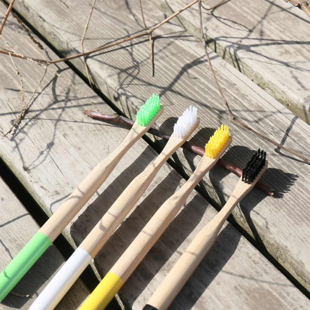 Small wavy nylon soft toothbrush
